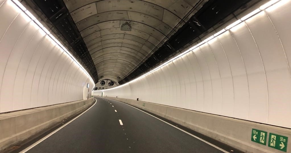 Problem solver for dust reduction in tunnels